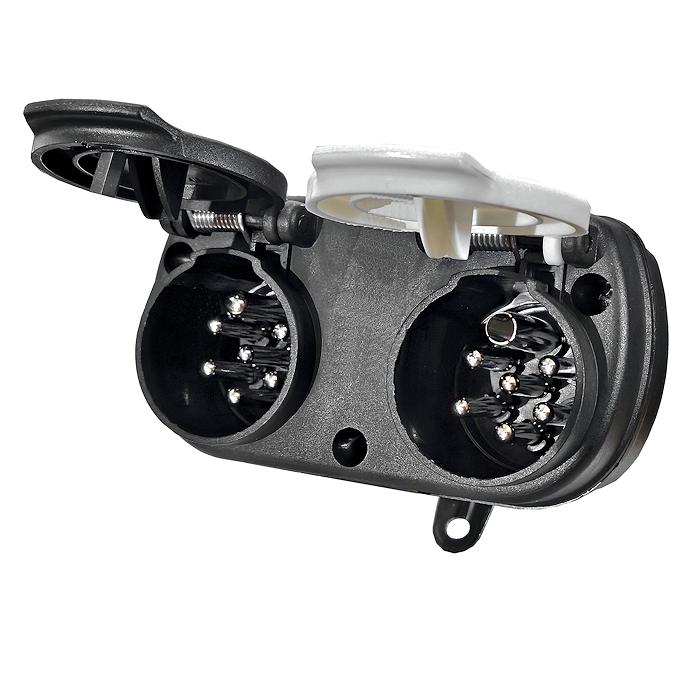 0-479-68 | Durite Adaptor - 15-Pin Socket to 24N + 24S Plugs